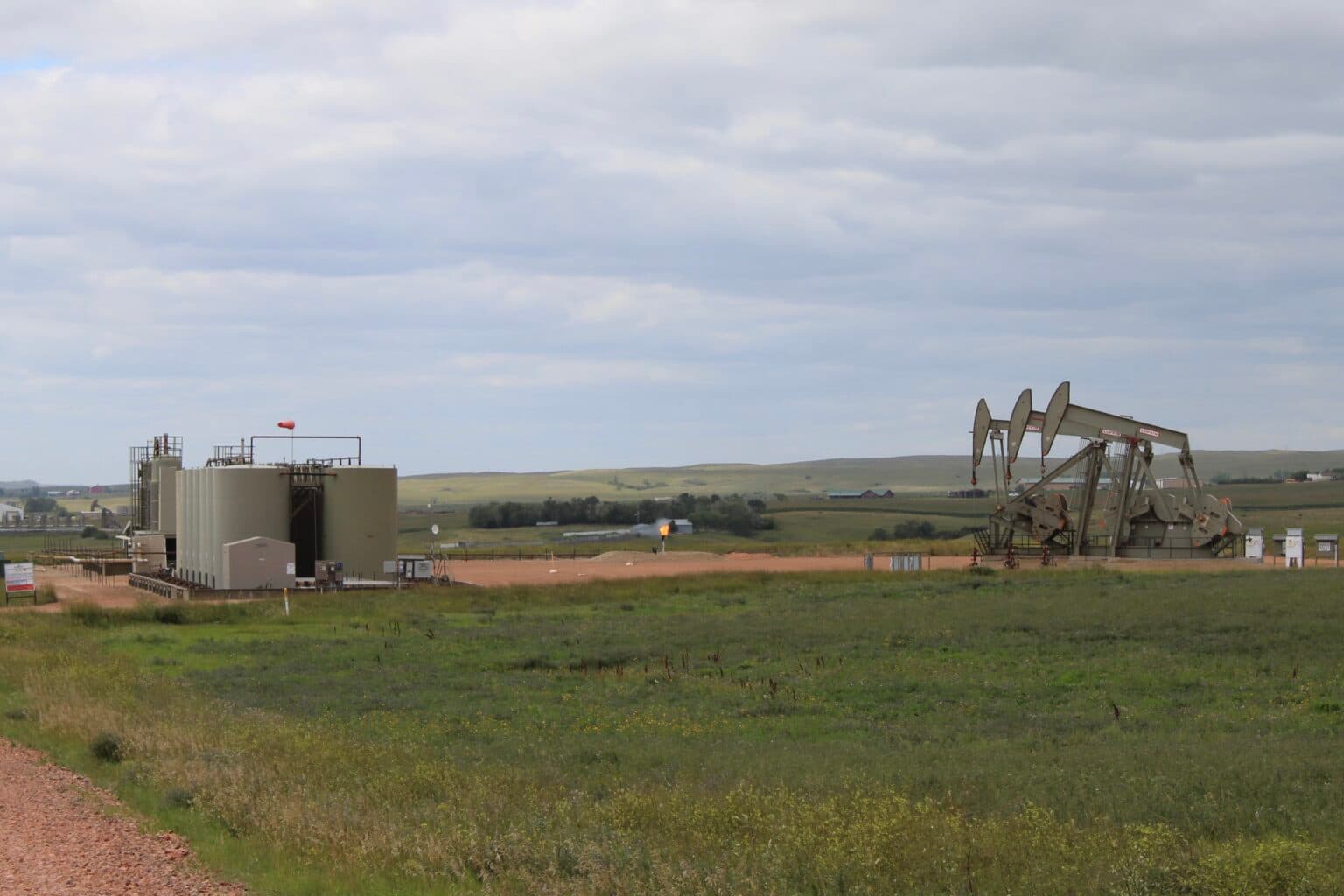 Proposed gas pipeline in North Dakota could help reduce Bakken flaring ...